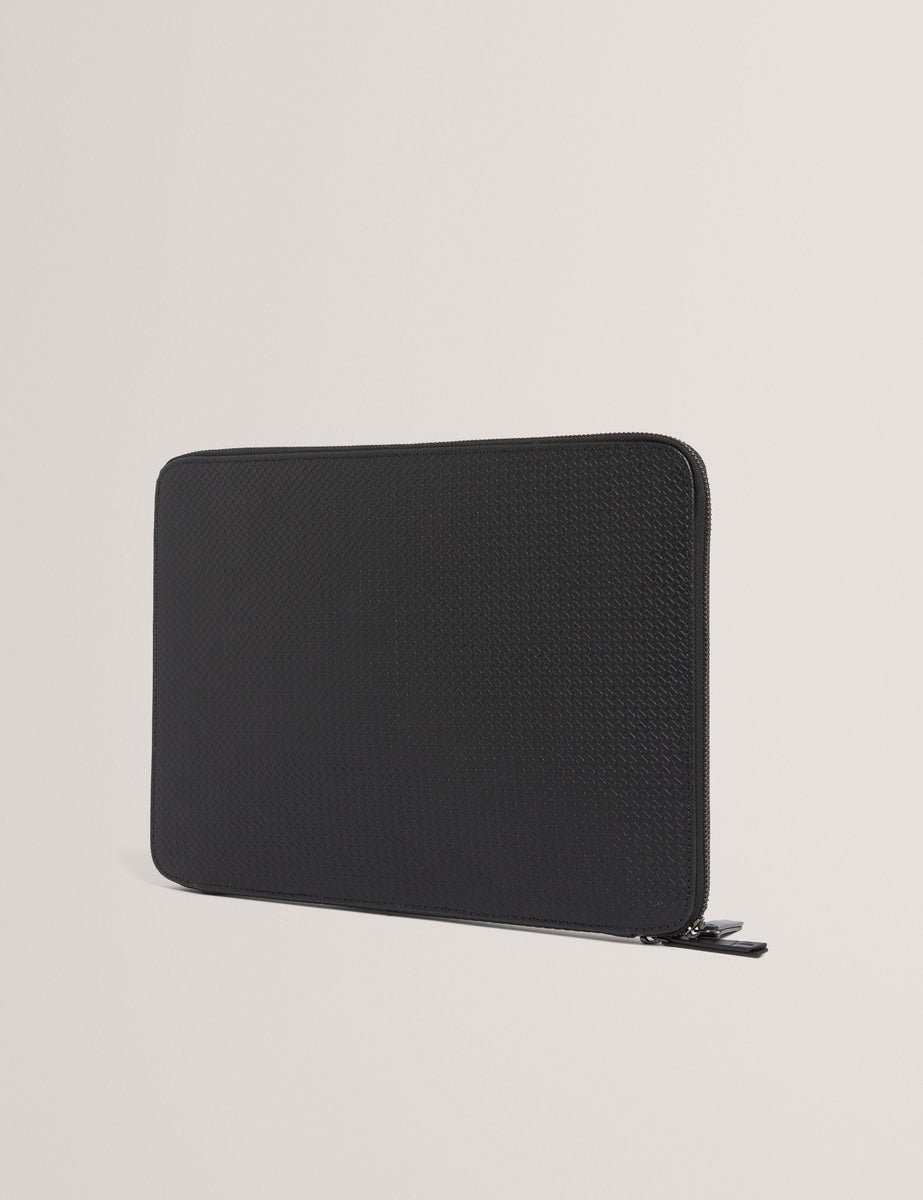 WARENN – Ted Baker Serbia